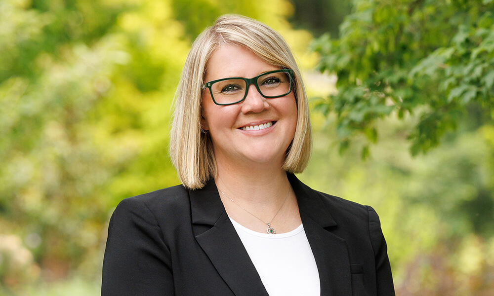 Courtney Hanrahan | EQ Wealth Management